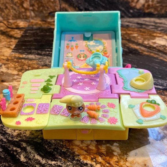Hasbro | Toys | Littlest Pet Shop Mini Bunny Set | Poshmark